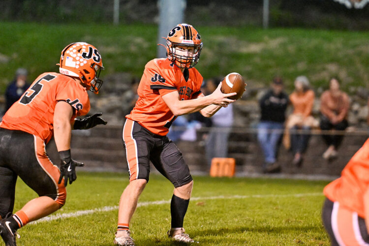 Shore football posts bounce-back win in Week 8, defeats Penn Wood by ...